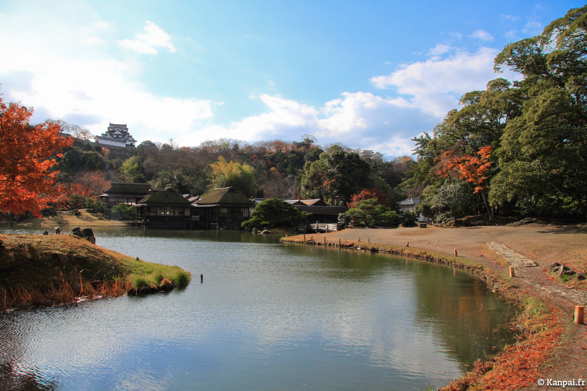 Hikone - Le château du lac Biwa et son jardin japonais