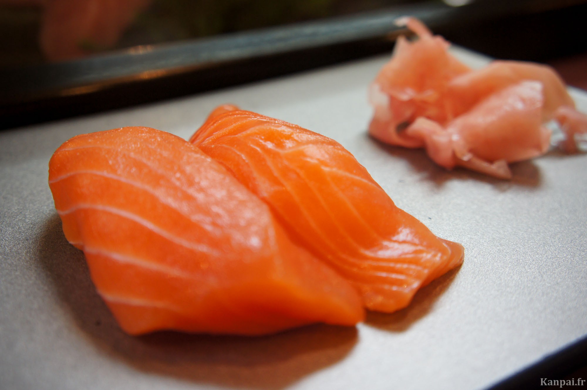 Comment bien manger les sushi - Avec les mains 👐🏼 ou baguettes 🥢